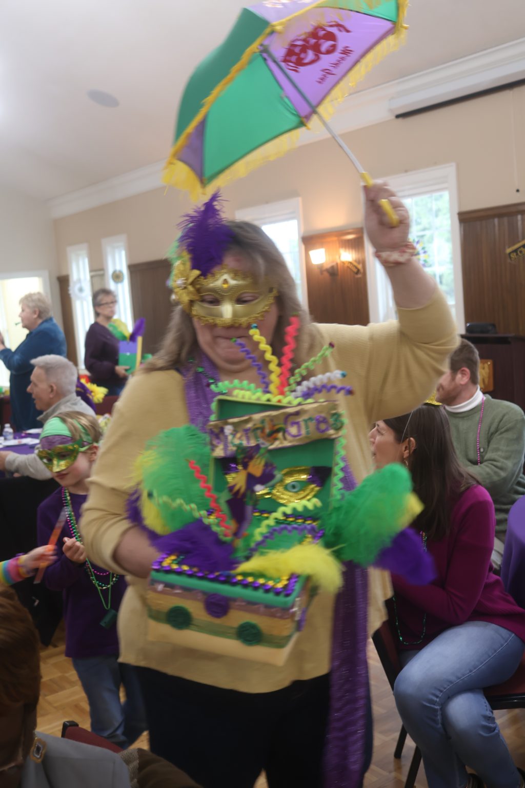 Mardi Gras Shoebox Parade - St. Matthews Episcopal Church